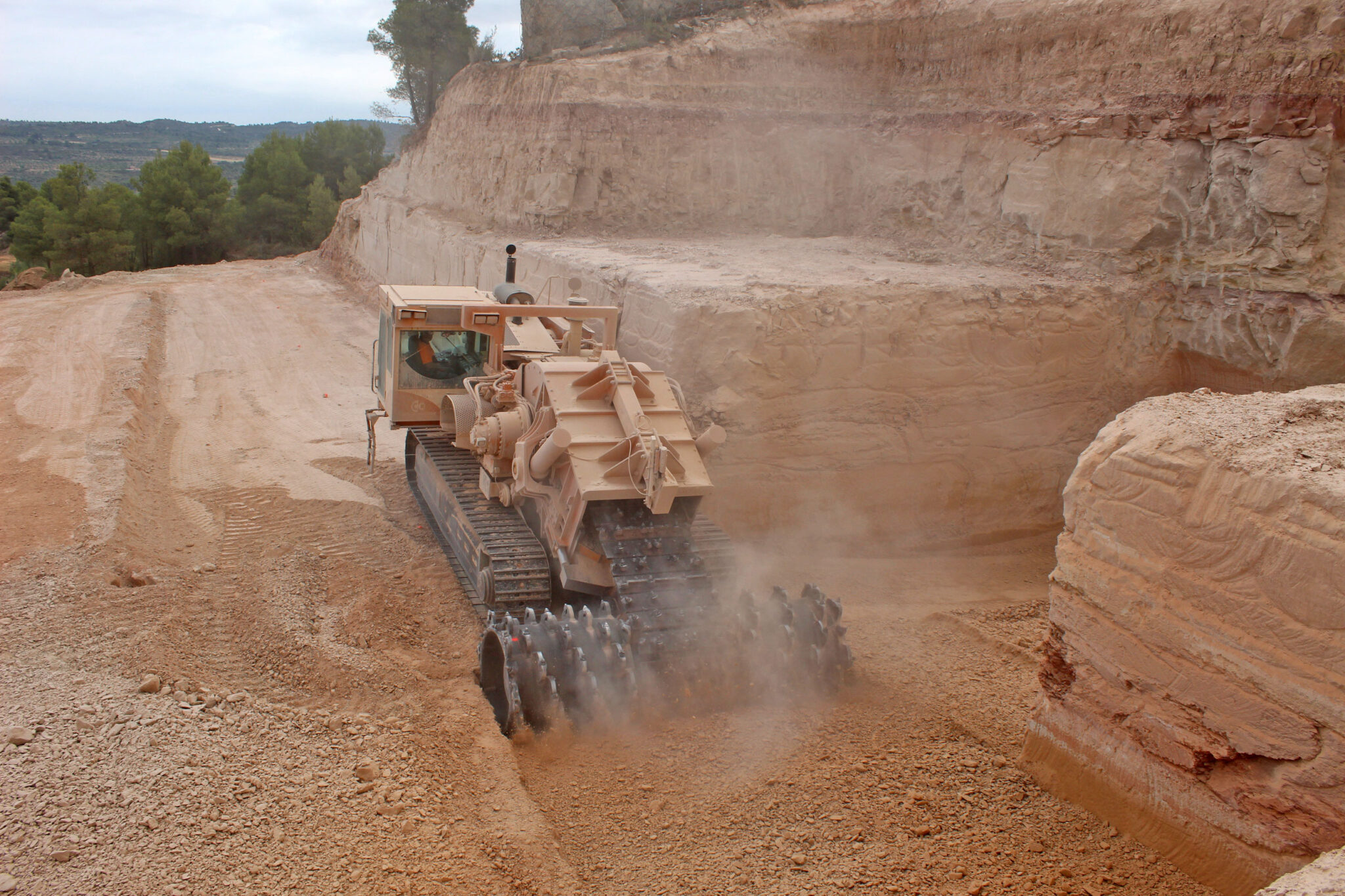 Zanjas y canalizaciones – Calaf Grup